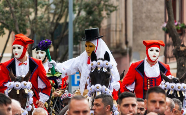 Discover 5 of the best Italian Carnivals - Italy Property Guides